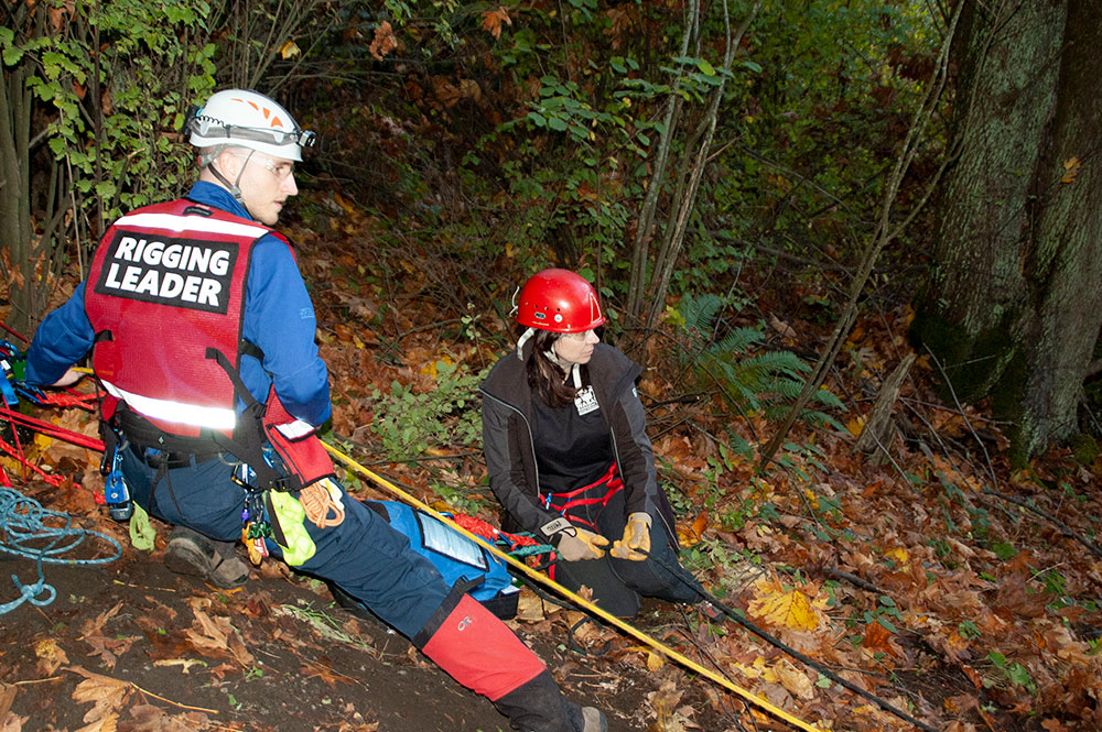 Nash, Dog Over Cliff at Discovery Park - WASART